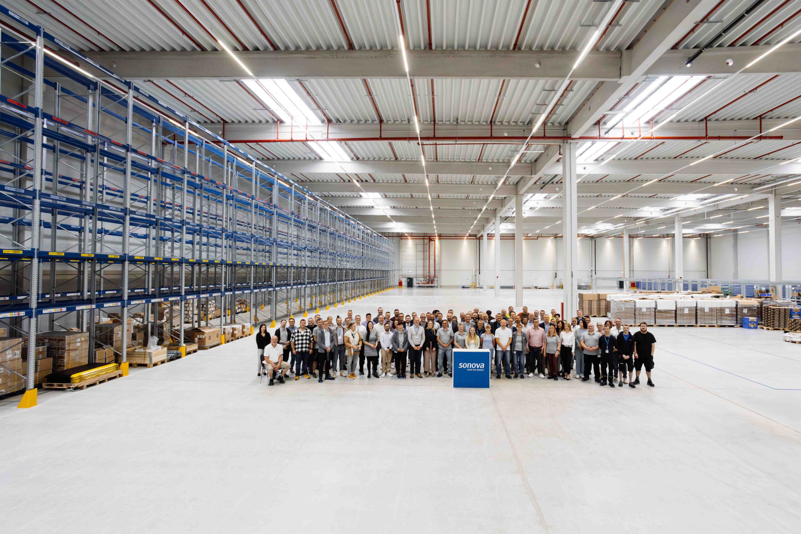 SONOVA ERÖFFNET NEUES LOGISTIKZENTRUM - OMNIdirekt